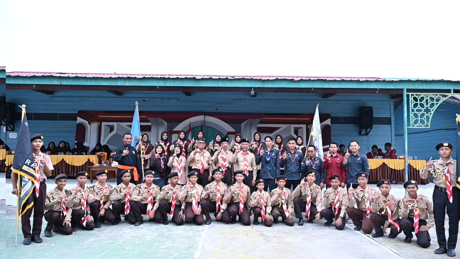 Santri PMNH Ikut Jambore Muslim Dunia, Pesan Bupati: Raih Prestasi ...